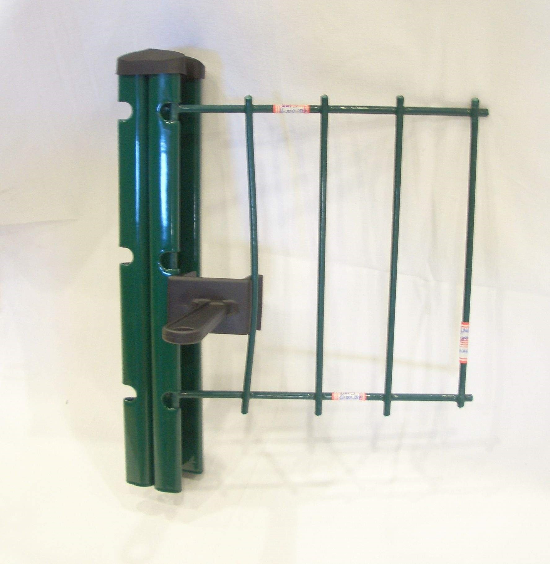 Pvc coated wire mesh fence